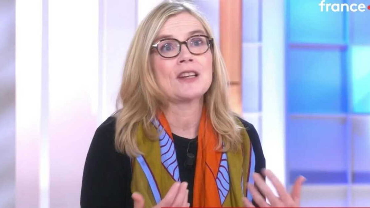 Isabelle Carré raconte comment un film avec Romy Schneider l'a libérée ...